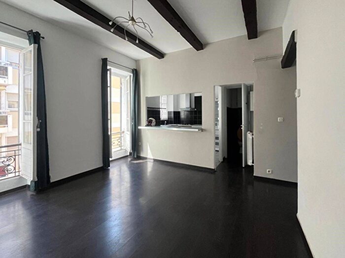 Appartement à louer - Baille, Marseille ème arrondissement - 3 pièces - 2 chambres