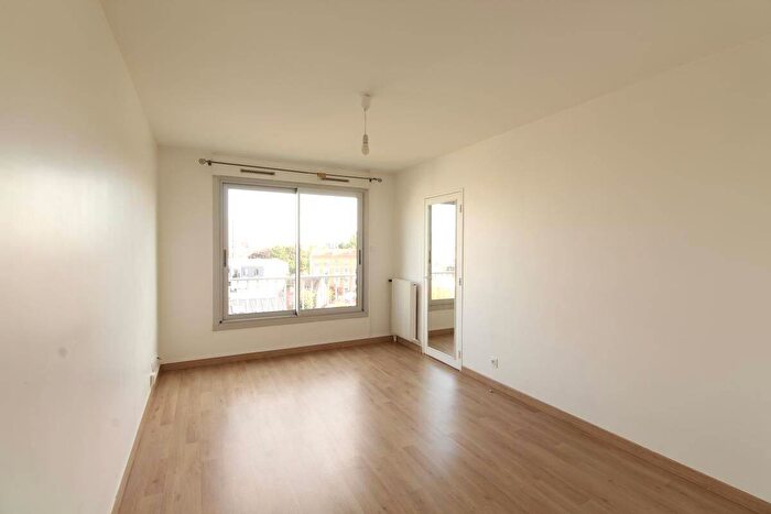 Chedal Anglay, La Garenne-Colombes : Appartement 2 pièces à louer