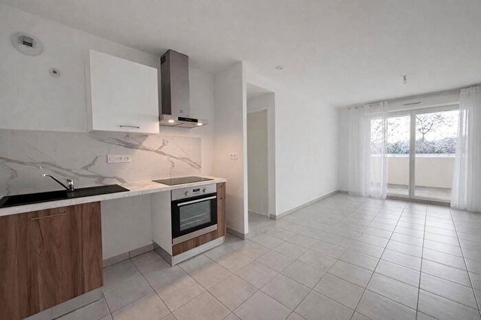 Appartement à louer - Avignon - 3 pièces - 2 chambres