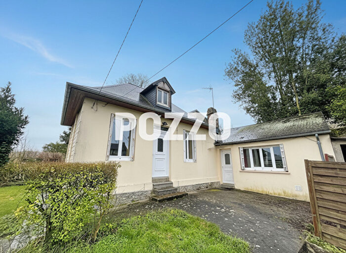 Vire, Centre-ville, Gare - Maison 3 pièces à vendre