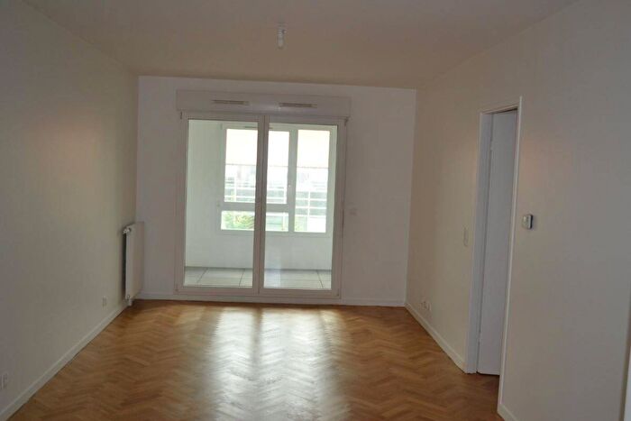 Appartement à louer - Zone dActivité, Vélizy-Villacoublay - 3 pièces - 2 chambres