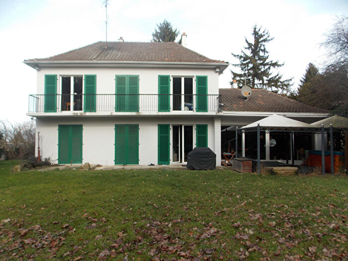 Maison à louer - Pfastatt - 6 pièces - 4 chambres