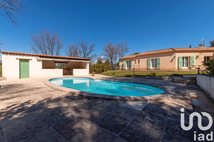 Maison à vendre - Jouques - 7 pièces - 3 chambres