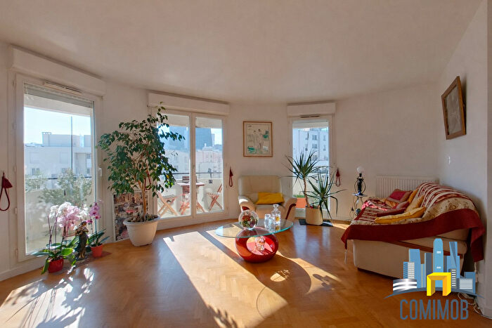 Appartement à vendre - Courbevoie, Faubourg de lArche - 4 pièces - 3 chambres