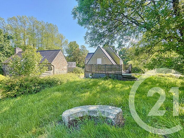 Maison à vendre - Ploubezre - 9 pièces - 6 chambres