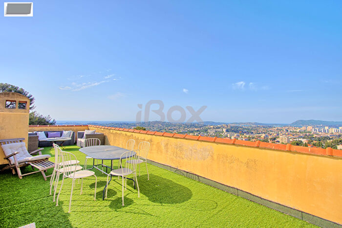 Toulon, Beaulieu : Appartement 6 pièces à vendre