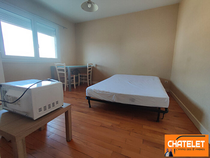 Bourg-en-Bresse, Gare, Peloux-Mail, Citadelle : Appartement 1 pièce à louer