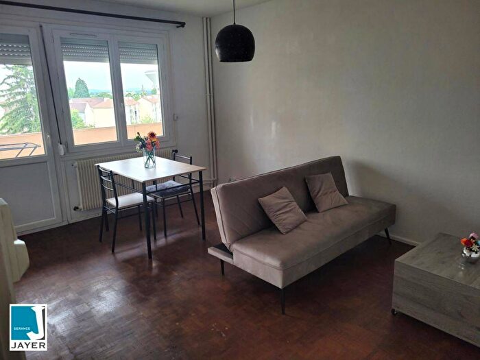 Laennec, Chalon-sur-Saône : Appartement 2 pièces à louer