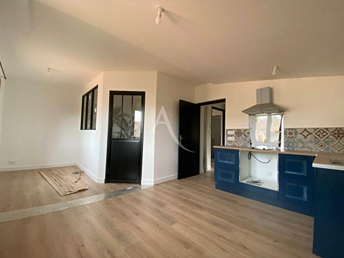 Appartement à louer - Verdun, Castelnaudary - 1 pièce