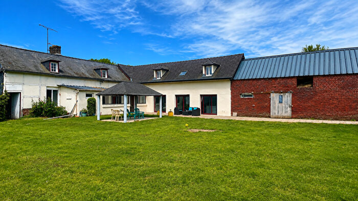 Maison 8 pièces à Daméraucourt, à vendre