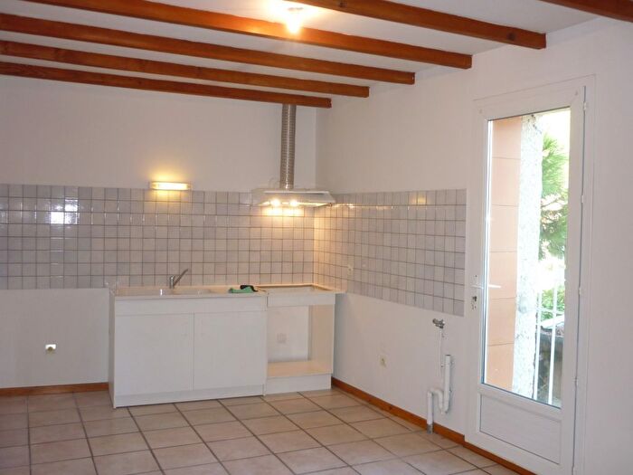 Maison à louer - Rouffiac-dAude - 4 pièces - 3 chambres