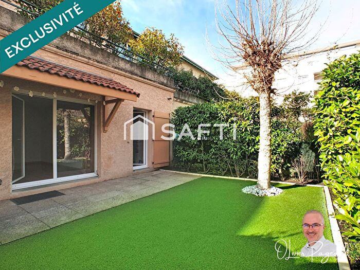 Appartement à vendre - Lyon e , Etats Unis - 3 pièces - 2 chambres