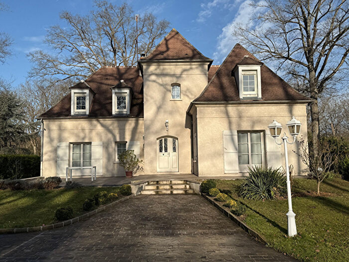 Maison à vendre - Lamorlaye - 7 pièces - 5 chambres