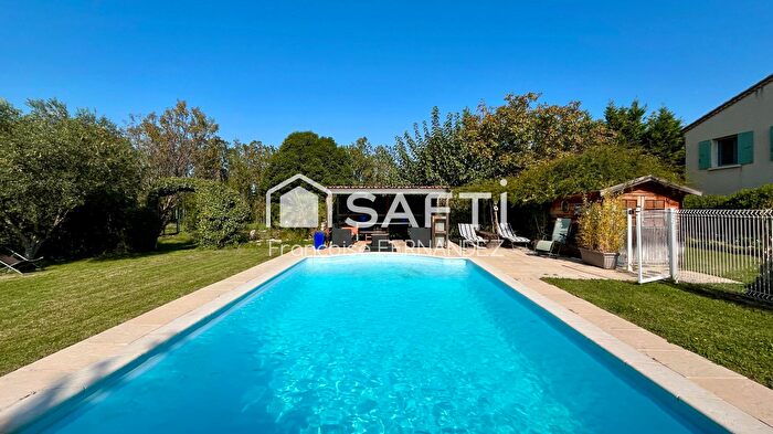 Maison à vendre - Pernes-les-Fontaines - 7 pièces - 5 chambres