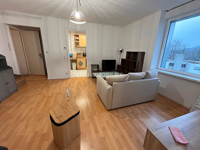 Épinal, Rive droite : Appartement 2 pièces à louer