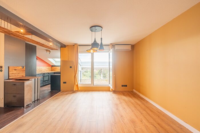 Appartement à vendre - Muret, Centre-ville - 4 pièces - 3 chambres