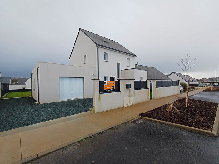 Maison à louer - Derval - 5 pièces - 4 chambres