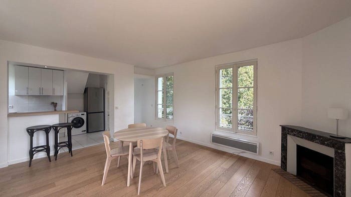 Appartement 4 pièces à louer à Sèvres
