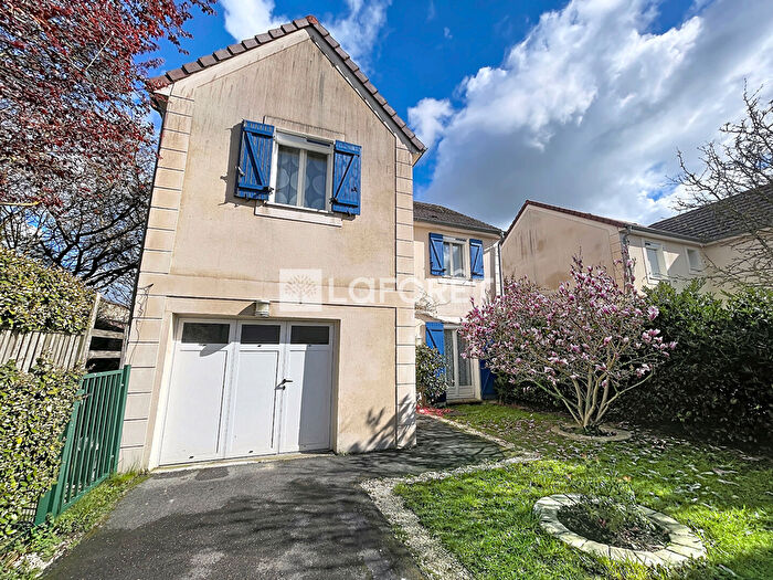 Maison à vendre - Lieusaint - 6 pièces - 4 chambres
