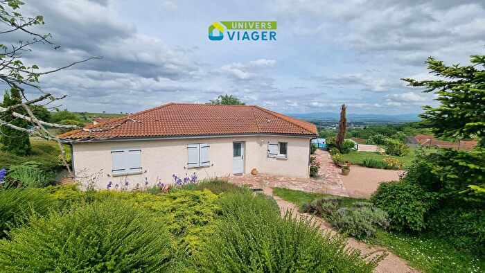 Maison à vendre - Chaptuzat - 4 pièces - 3 chambres