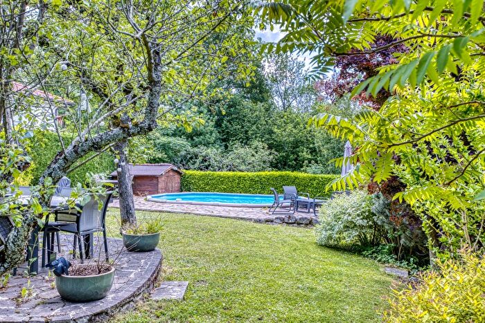 Maison à vendre - Échenevex - 5 pièces - 4 chambres