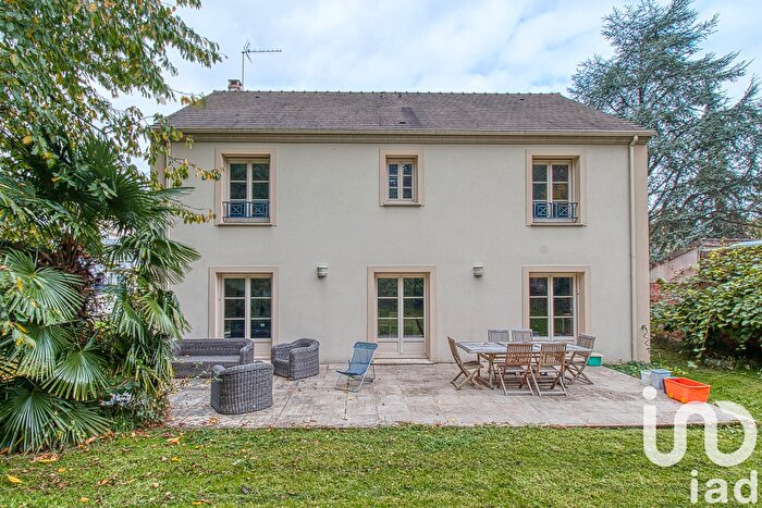 Maison à vendre - Marly-le-Roi, Montval, Côteaux - 9 pièces - 5 chambres