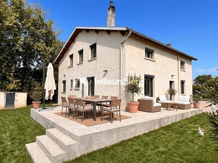 Maison 8 pièces à Fronton, à vendre