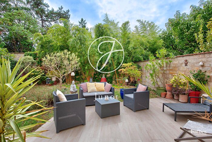 Maison 6 pièces à Chatou, Sud, à vendre
