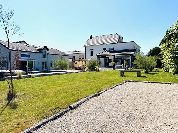 Romilly-sur-Seine, Centre-ville, Gare, Lion, Les Hauts Buissons - Maison 12 pièces à vendre