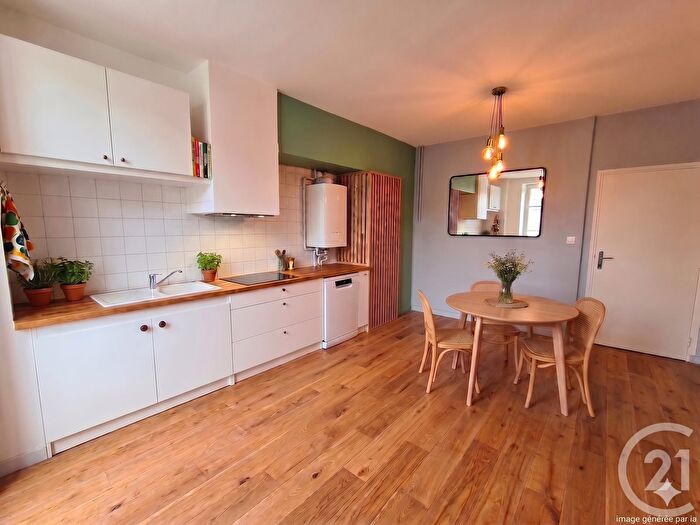 Appartement 4 pièces à Cahors, Centre-ville, à vendre