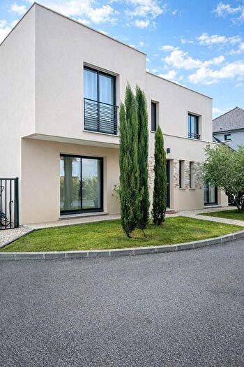 Maison 5 pièces à vendre à Rambouillet, Villeneuve, Hippodrome
