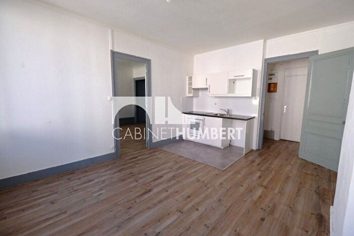 Appartement à louer - Saint Jacques-Chavanelle, Saint-Étienne - 2 pièces - 1 chambre