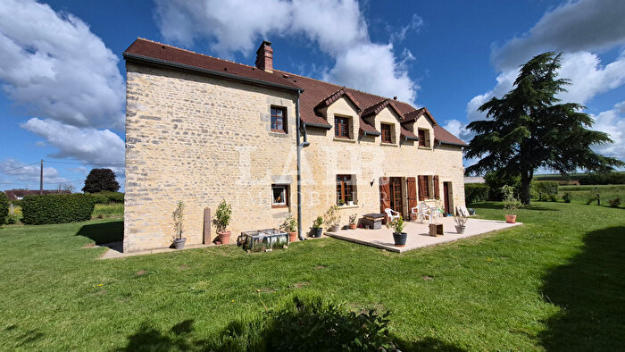 Maison 6 pièces à vendre à Sées