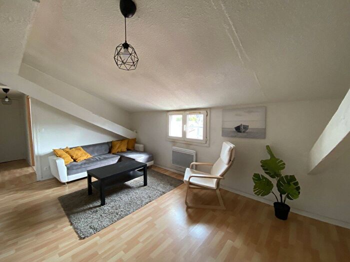 Appartement à louer - Badouillère-Saint Roch-Valbenoîte, Saint-Étienne - 3 pièces - 2 chambres