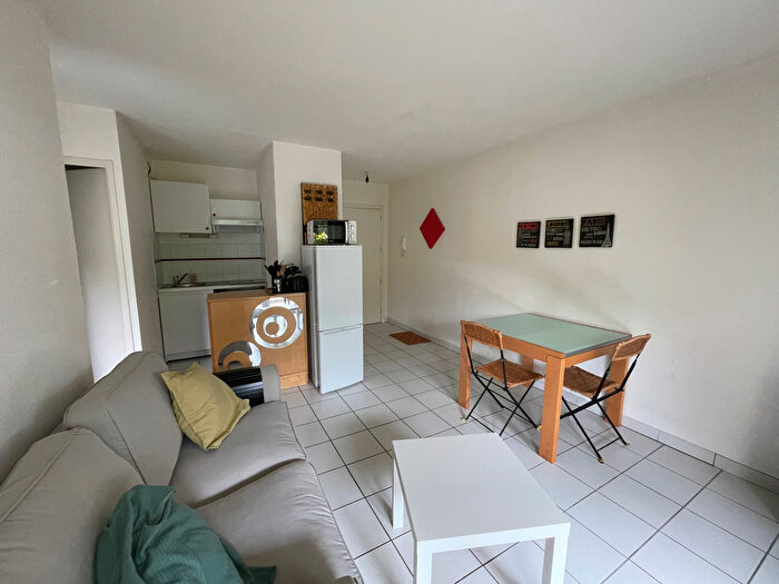 Appartement à louer - Blagnac, Centre-ville - 2 pièces - 1 chambre