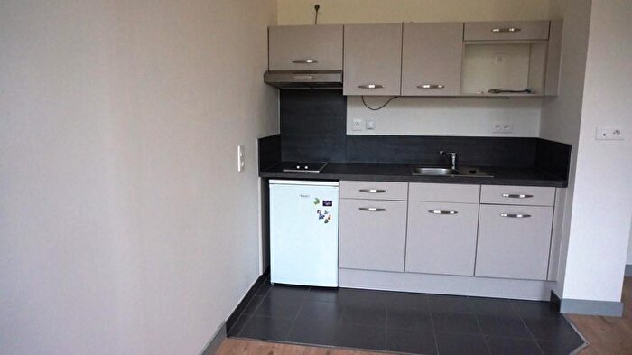 Appartement à louer - Évreux, Centre-ville - 1 pièce - 1 chambre