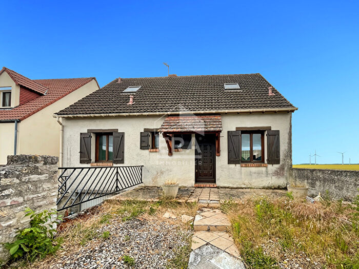 Maison 5 pièces à Pussay, à vendre
