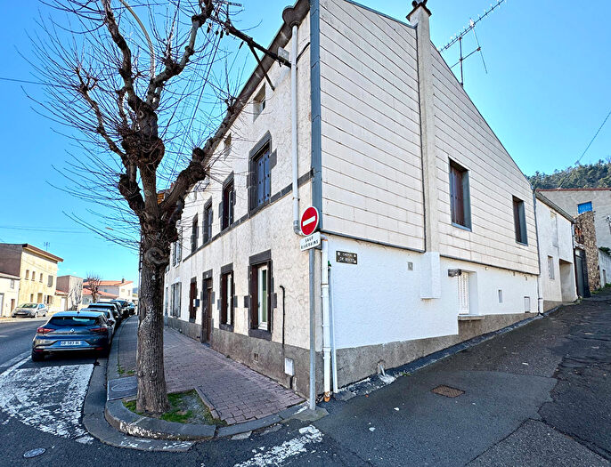 Maison à vendre - Ceyrat - 6 pièces - 4 chambres