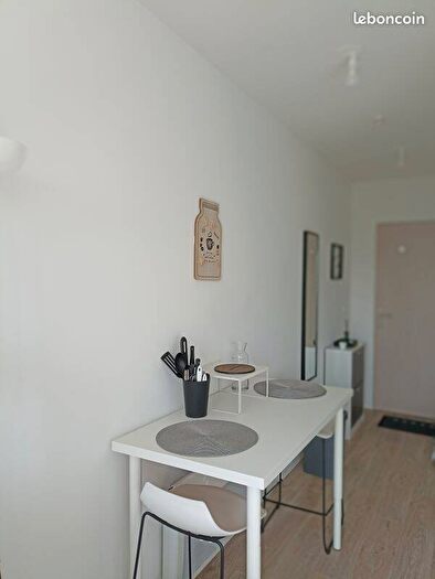 Boulac, Saint-Jean-dIllac : Appartement 1 pièce à louer