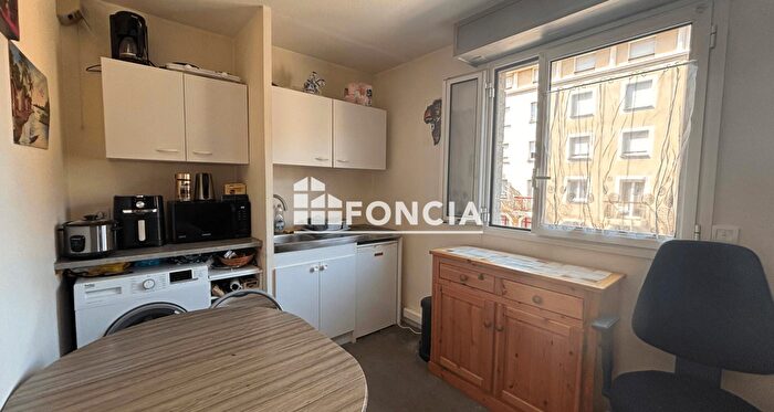Digne-les-Bains, Centre-ville, Bourg : Appartement 1 pièce à vendre