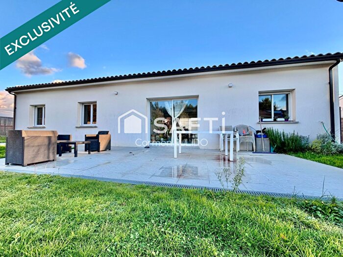 Maison à vendre - Cavignac - 4 pièces - 3 chambres