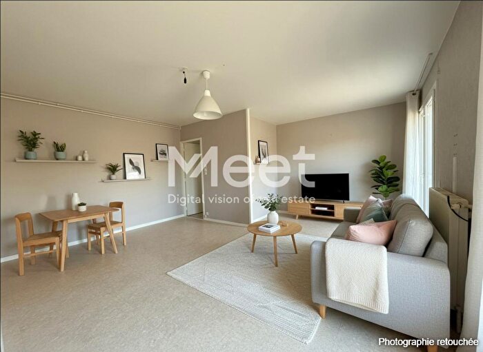 Appartement à vendre - Maurepas, Le Bois de Maurepas, Coudrays - 3 pièces - 2 chambres