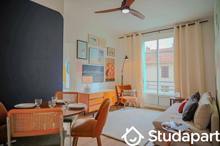 Appartement à louer - Pont-du-Las, Toulon - 1 pièce - 2 chambres