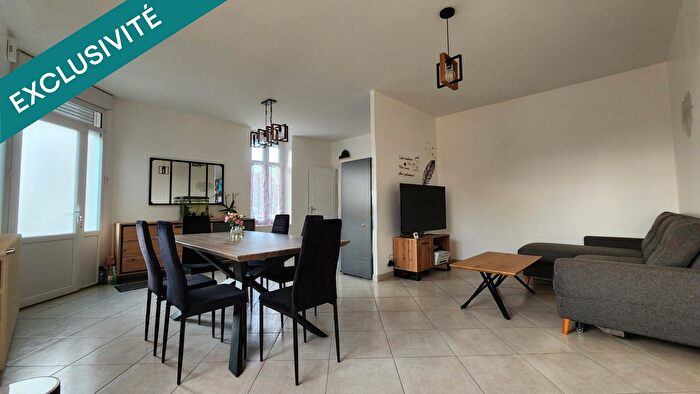 Maison à vendre - Villepot - 4 pièces - 3 chambres