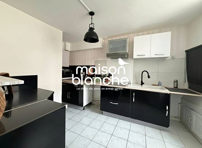Maison 5 pièces à louer - Centre Ville, Saint-Maixent-l'École