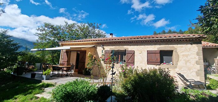 Maison à vendre - Luc-en-Diois - 4 pièces - 3 chambres