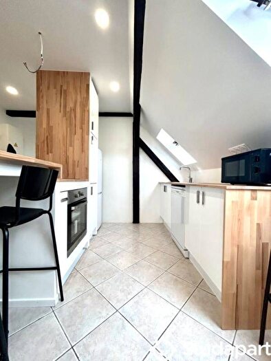 Appartement à louer - Centre, Bischheim - 1 pièce - 3 chambres