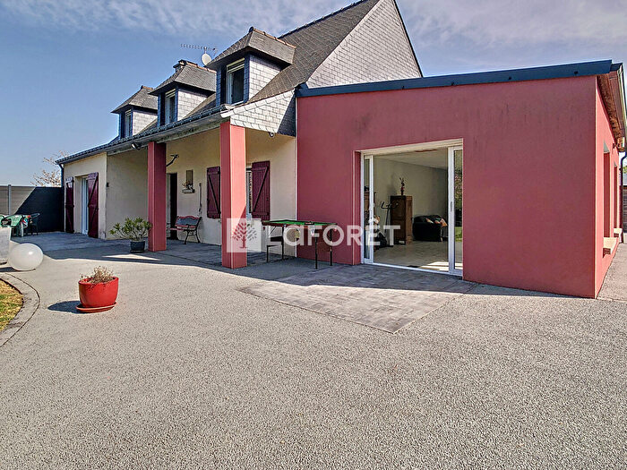 Maison à vendre - Réminiac - 6 pièces - 4 chambres