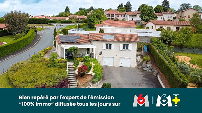 Maison 6 pièces à vendre à Chambost-Longessaigne