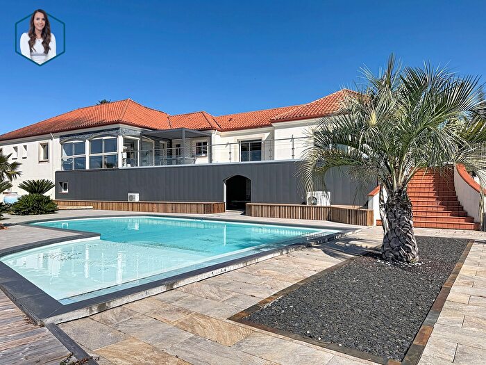 Maison à vendre - Jurançon - 6 pièces - 5 chambres